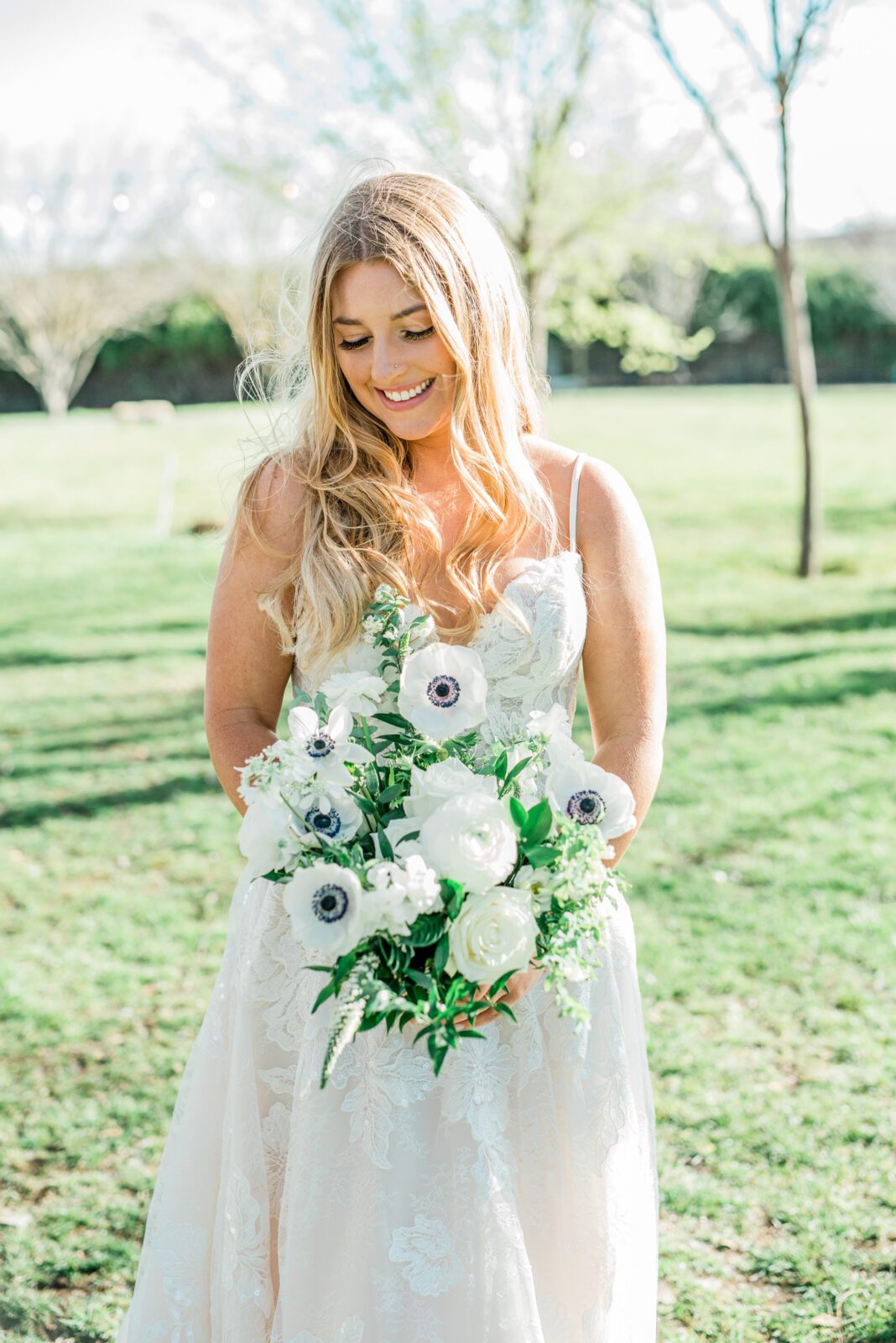 BELLA TERRA VINEYARDS WEDDING PHOTOS: A WHIMSICAL SPRING GARDEN WEDDING FILLED WITH LOVE ...