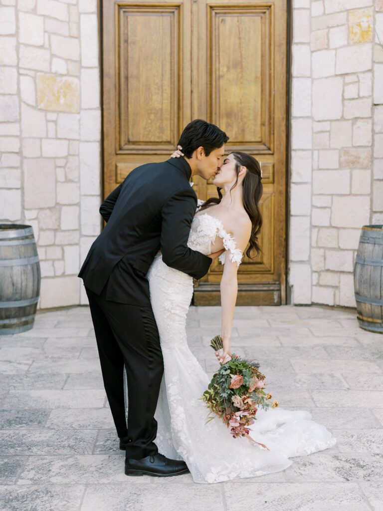 Wedding Day First Looks: All You Need to Know