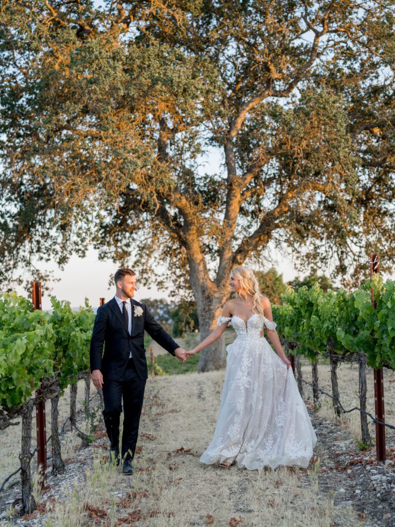 The Ultimate Guide to Your Paso Robles Wedding Venue, Vendors, and More ...